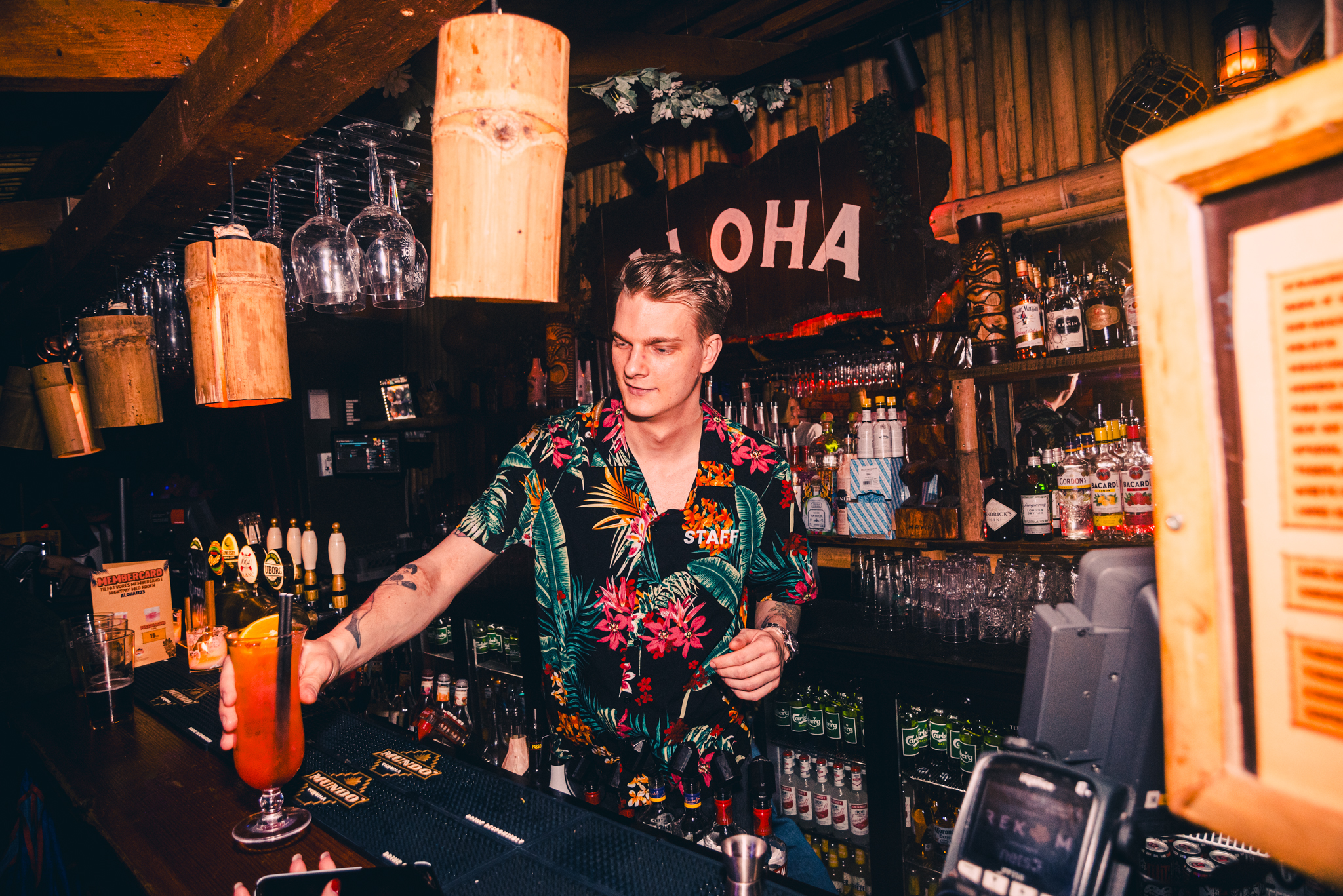 alohabeachbar